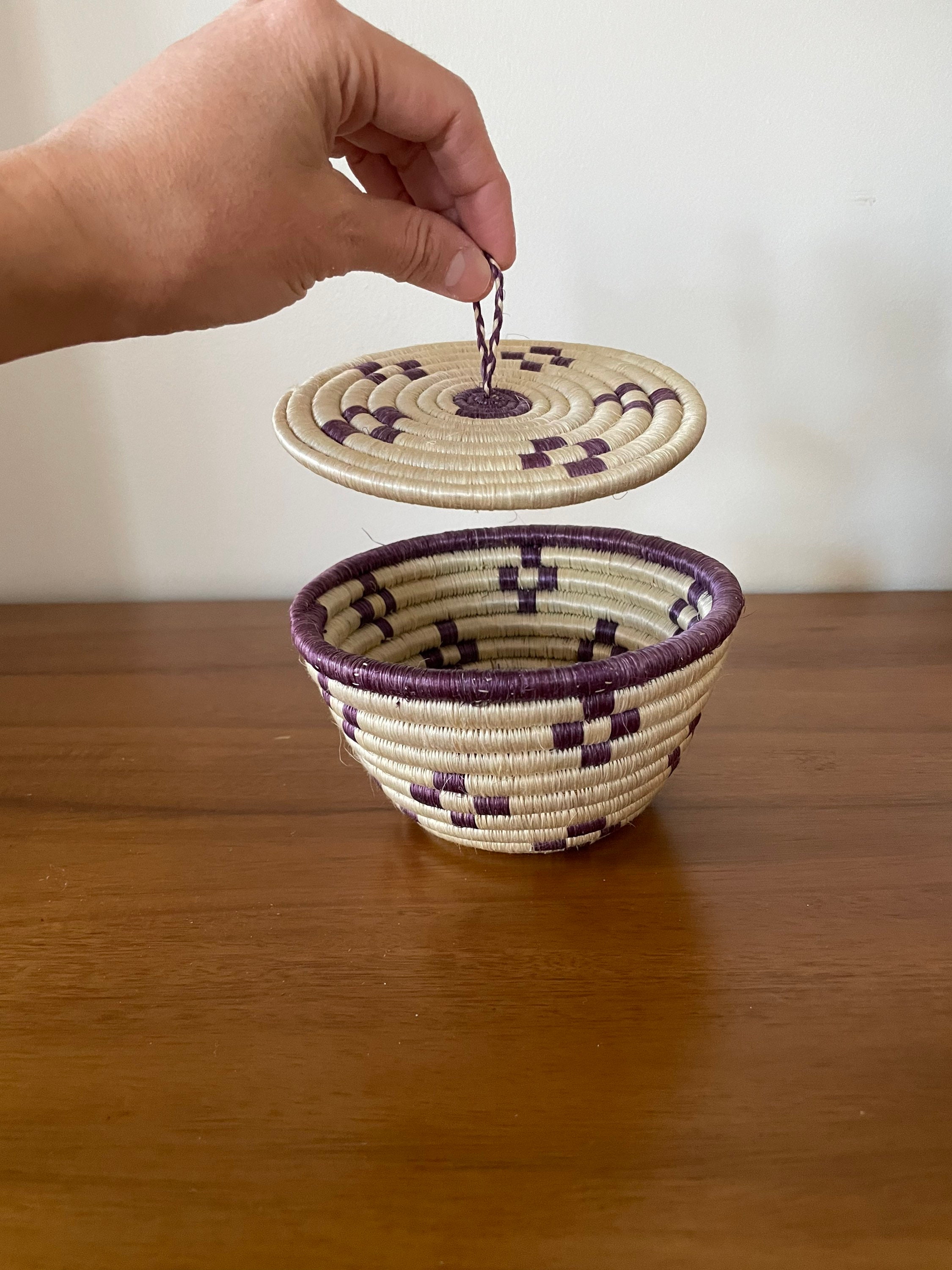 Handmade Basket With Lid, Rwanda - Etsy