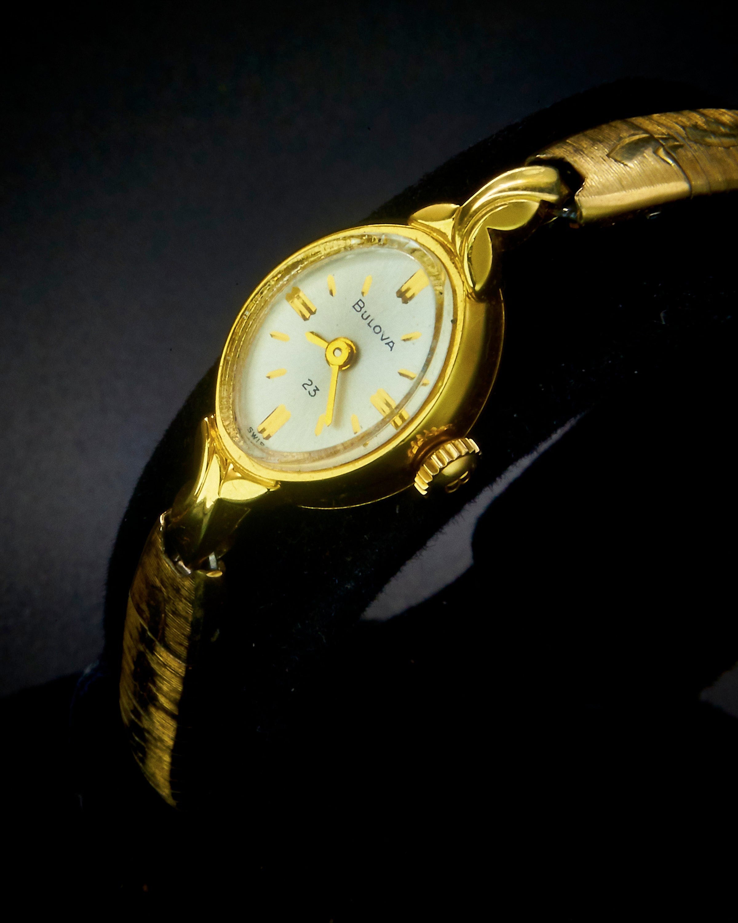SOLID GOLD 1969 Bulova Leading Lady • Women's Vintage Mid Century ...