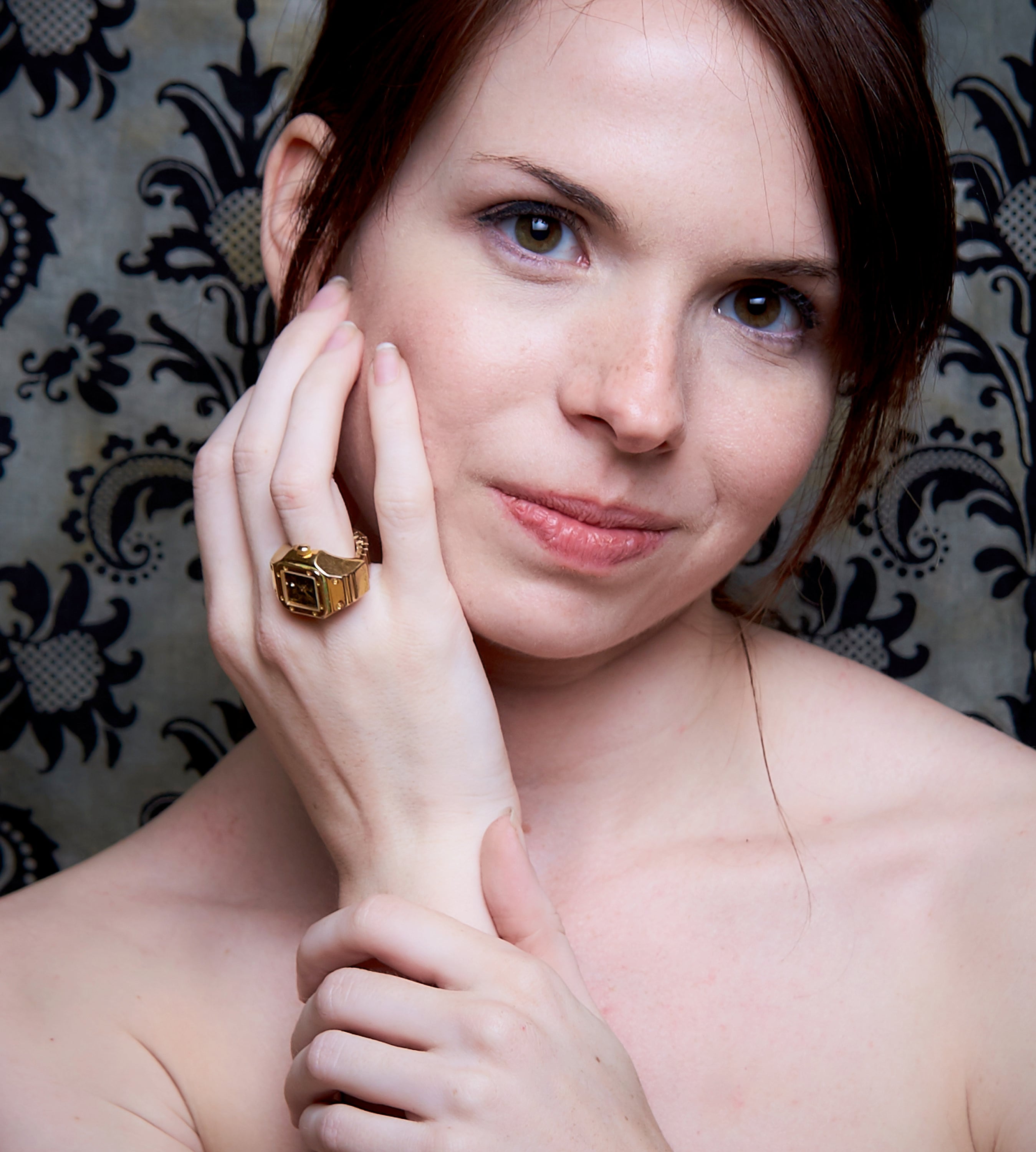 1990s Ring watch - For fingers, not wrists! - Unisex ring with quartz ...