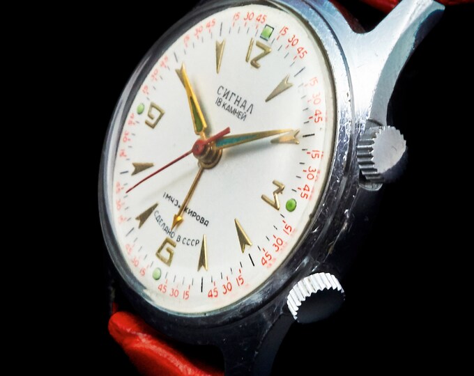 SMUGGLED Soviet Era Watch W/mechanical ALARM 1960s Poljot - Etsy