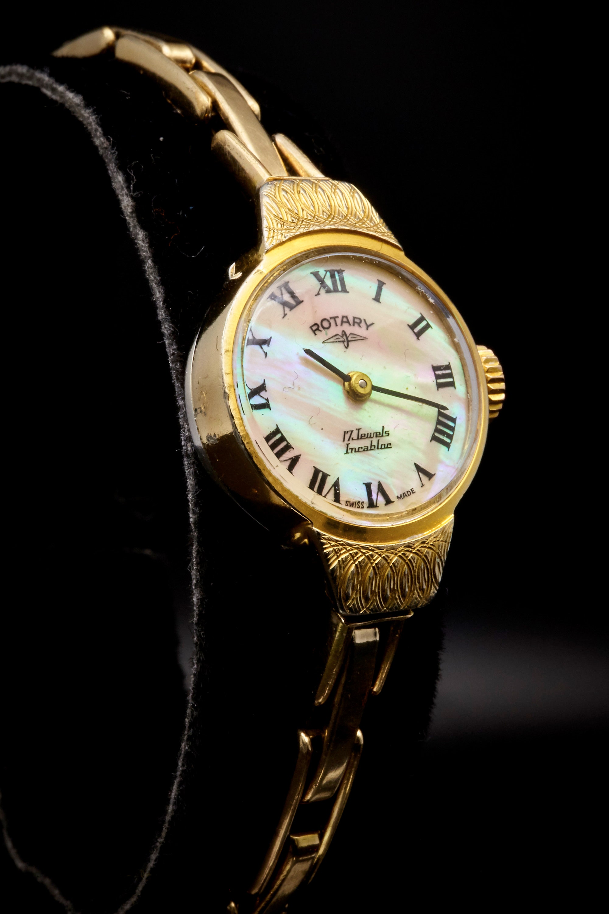 Vintage 1960s Elegance! - womens cocktail watch - Mother of Pearl dial ...