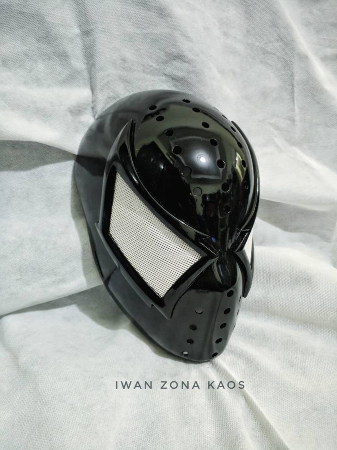 Gwen Venom Faceshell and Lenses - Etsy