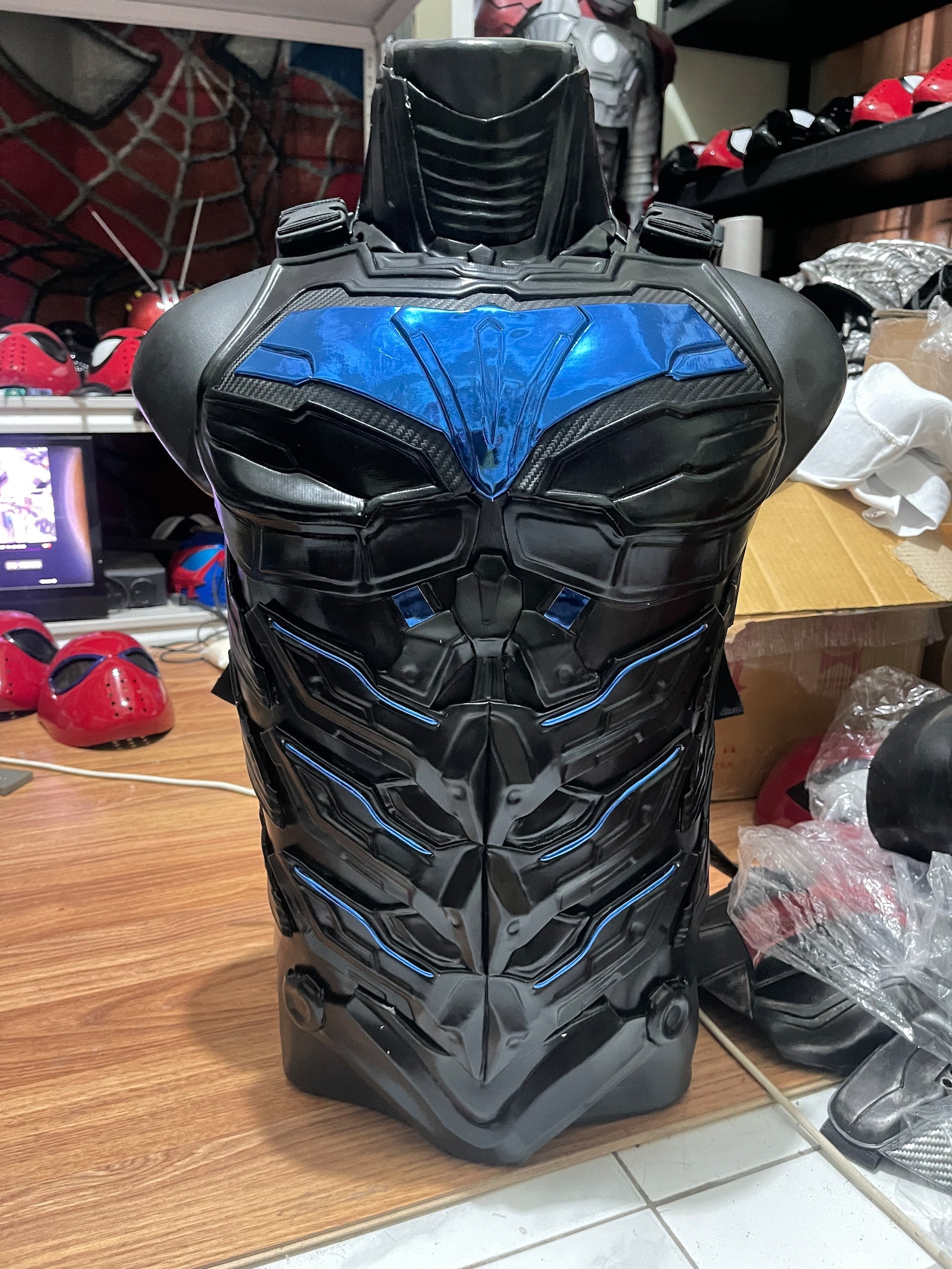 Chest and Torso Cosplay / Custom / Body Armor / Red Hood /robin ...