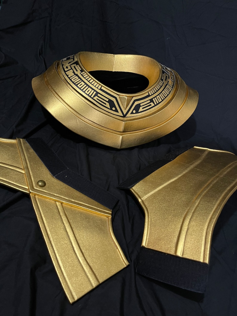 Zeo Gold / King Ranger Shield - Etsy