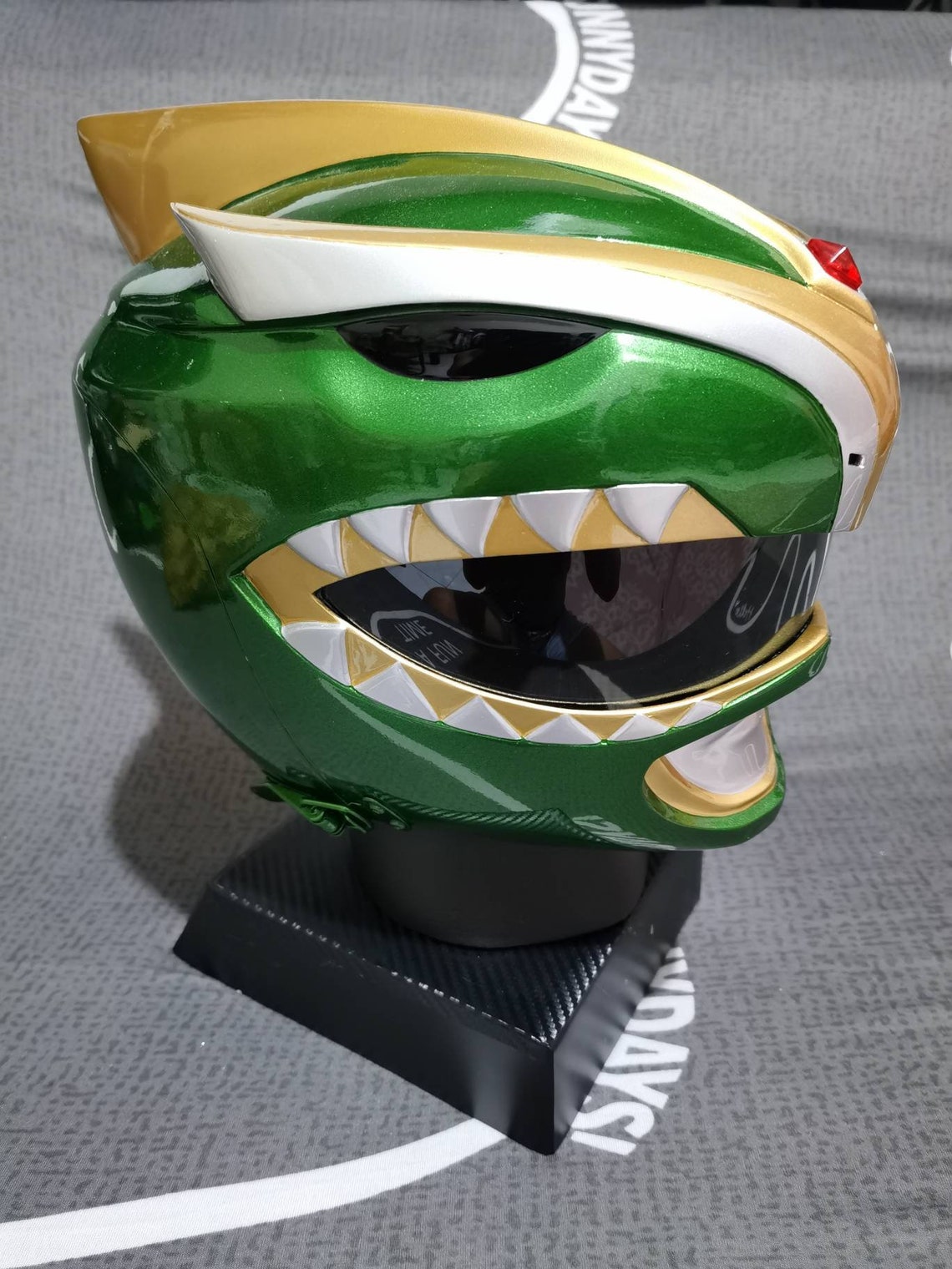 Green Ranger Bat in the Sun Helmet - Etsy Canada
