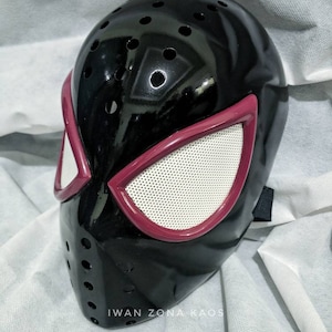 Spider Gwen Faceshell and Lenses - Etsy