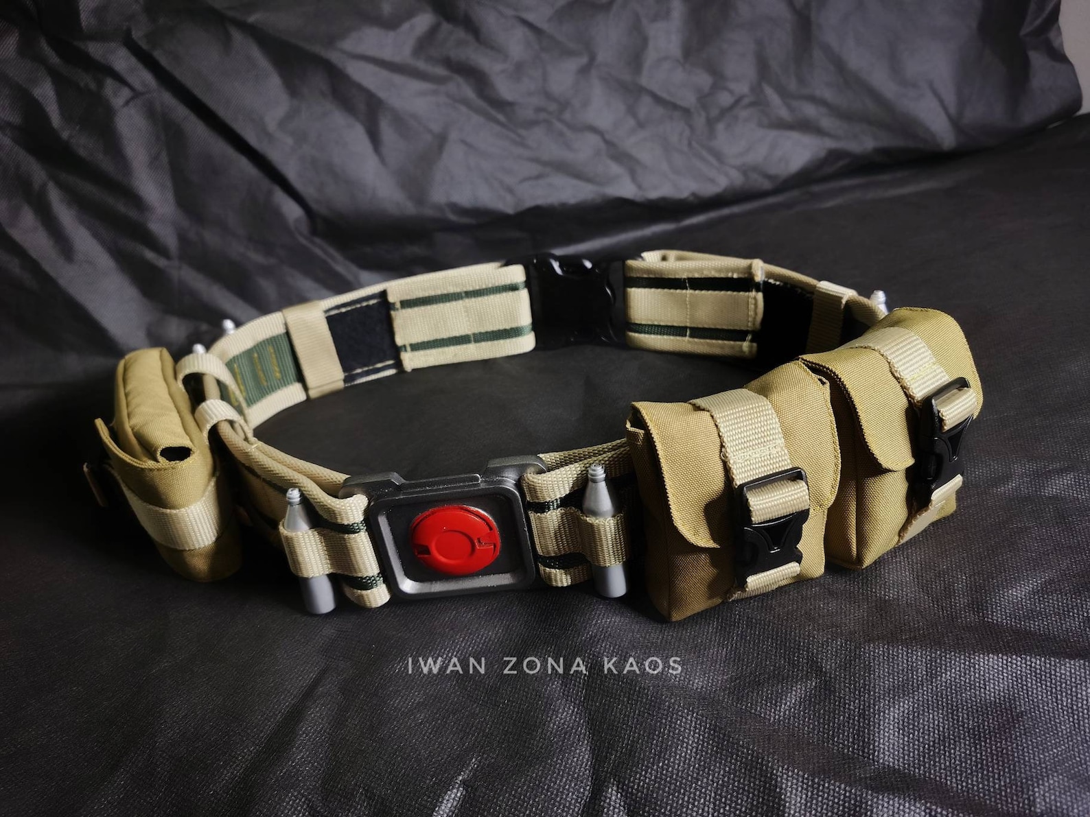 Scarlet Spider / Spiderman Ps4 / Belt / Webshooter / Web Shooter - Etsy