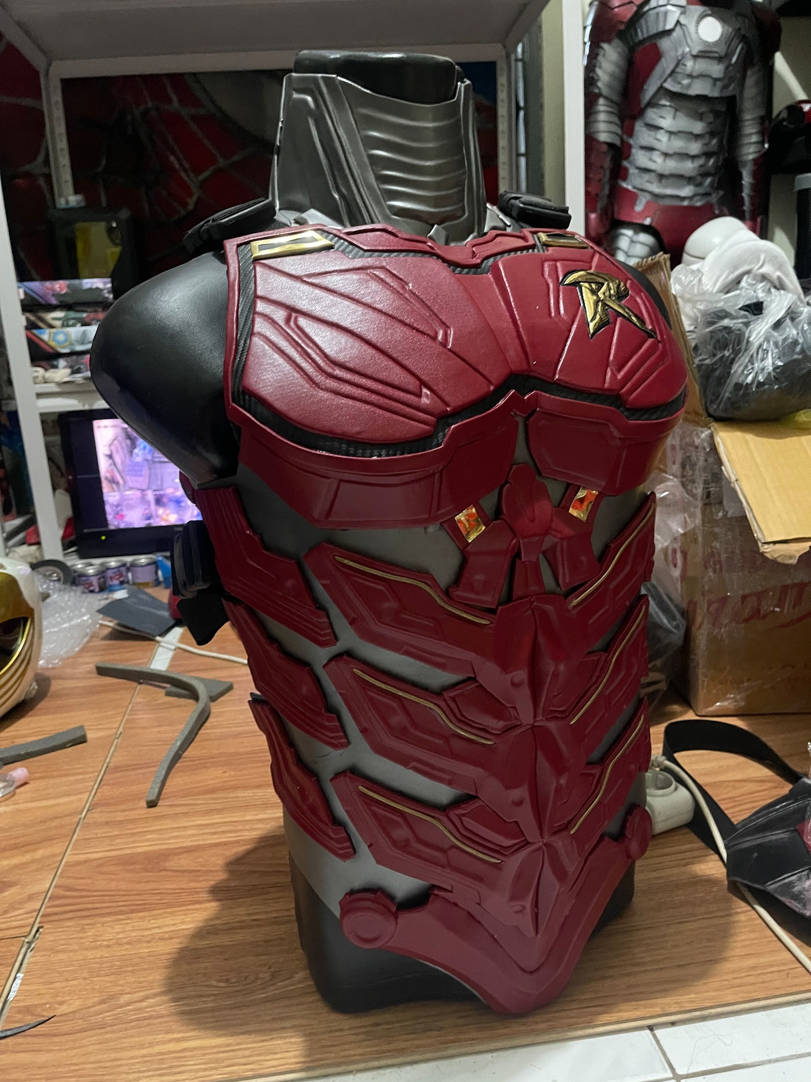 Chest and Torso Cosplay / Custom / Body Armor / Red Hood /robin ...