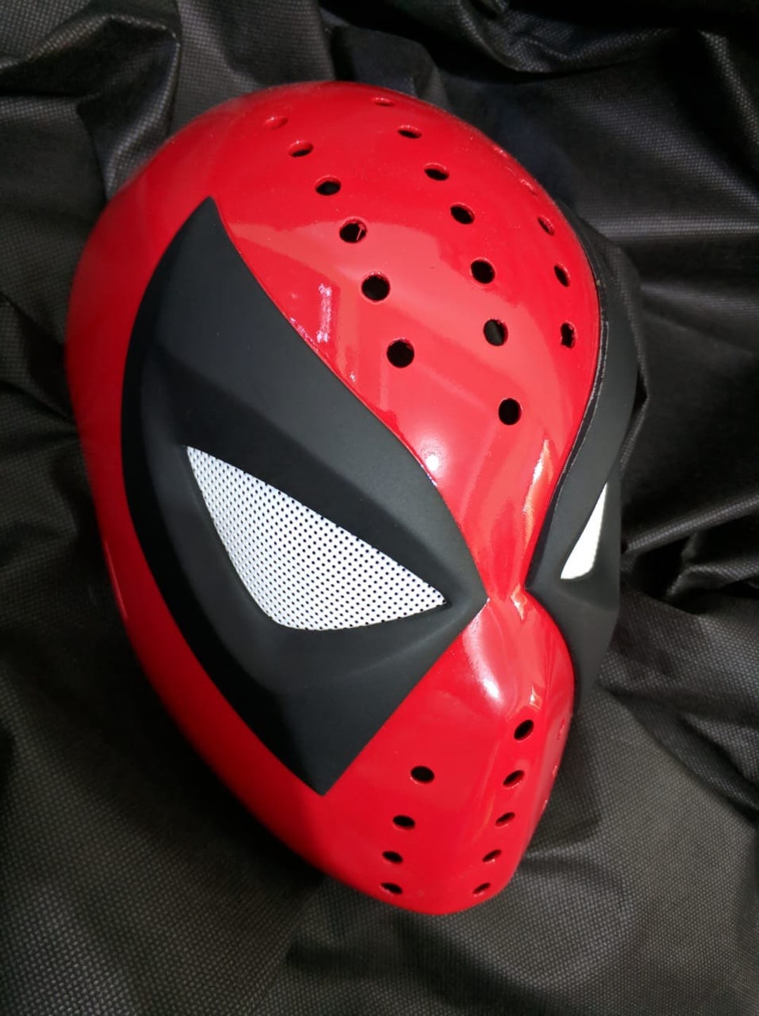 Spideypool Faceshell and Lenses - Etsy