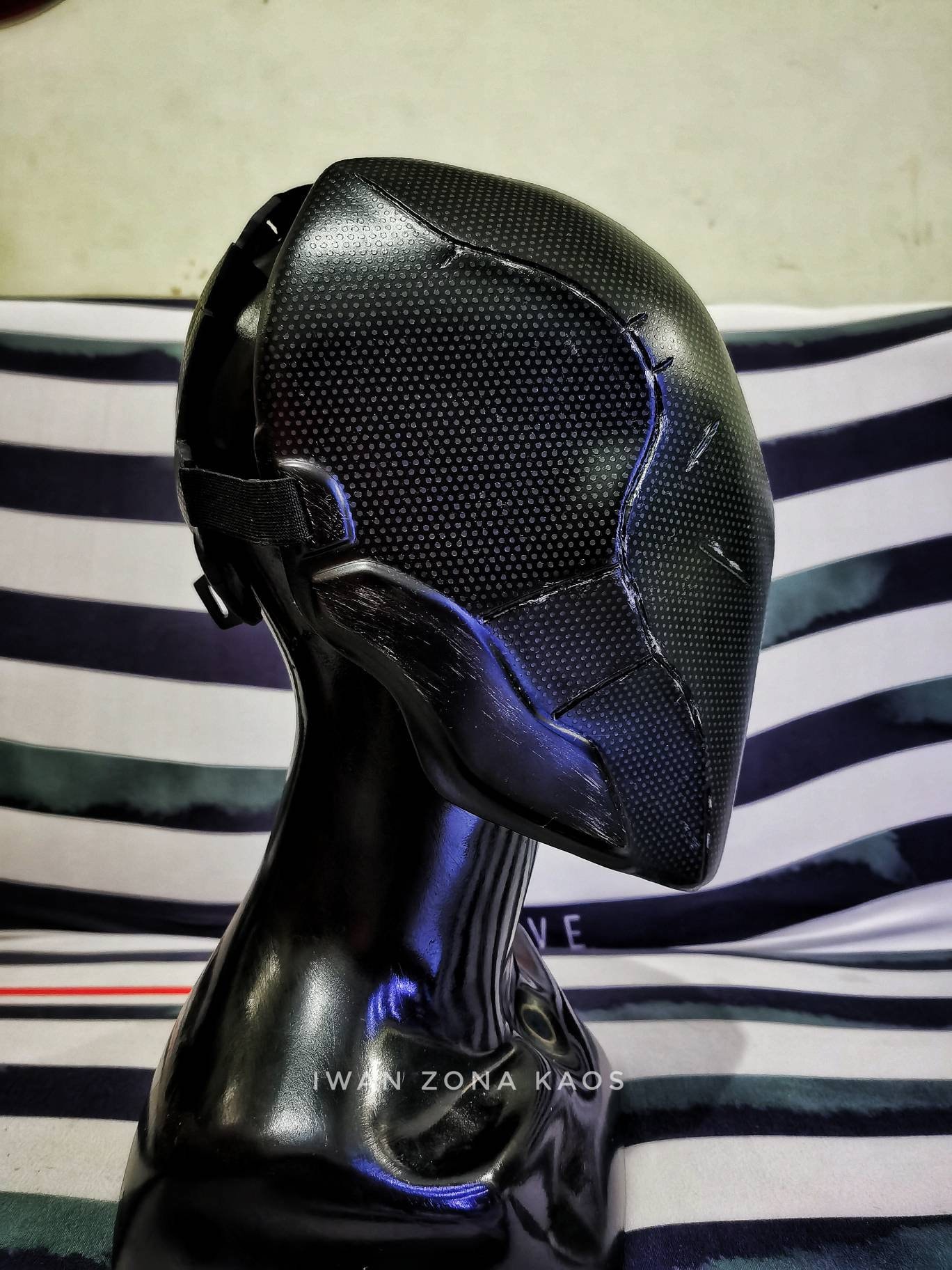 Deathstroke Helmet Battle Damage / Deathstroke Mask / Arkham Night - Etsy