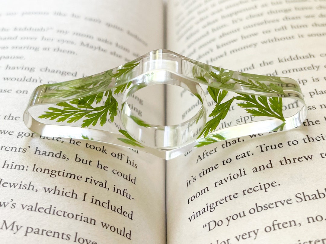 Page Holder for Books, Minimalist, Thumb Page Holder, Page Spreader ...