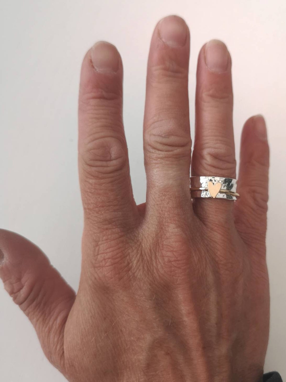 9ct Gold Heart Spinner Ring. - Etsy UK