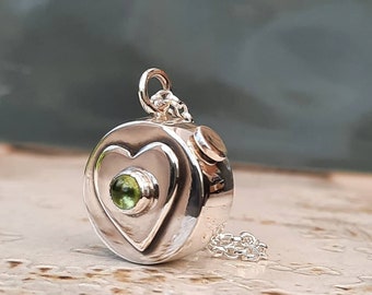 Cremation & Memorial Jewellery - Etsy UK