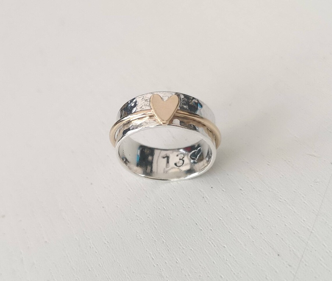 9ct Gold Heart Spinner Ring. - Etsy UK