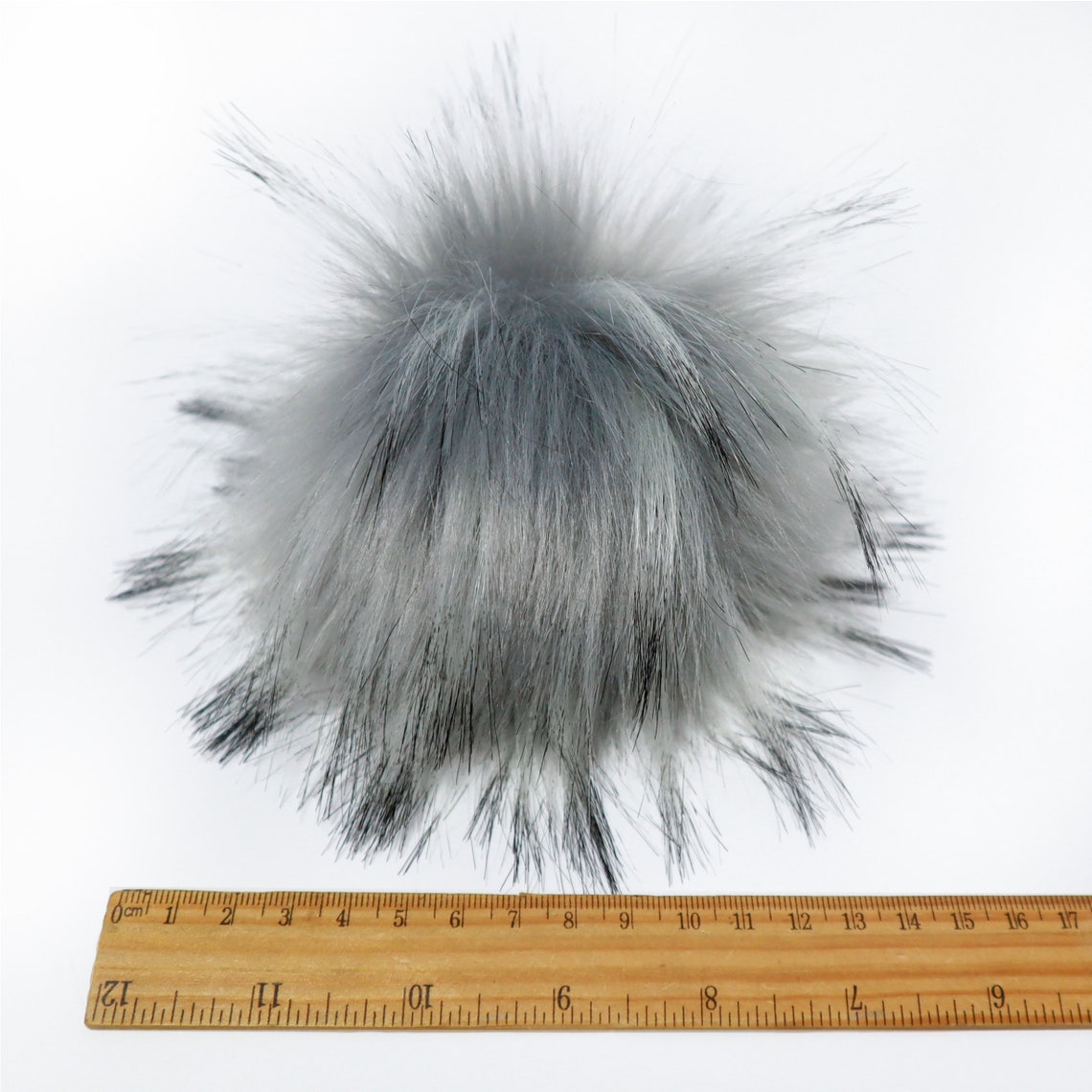 6 Pieces Faux Fur Pom Poms Light Grey Colors Snap on Fluffy - Etsy