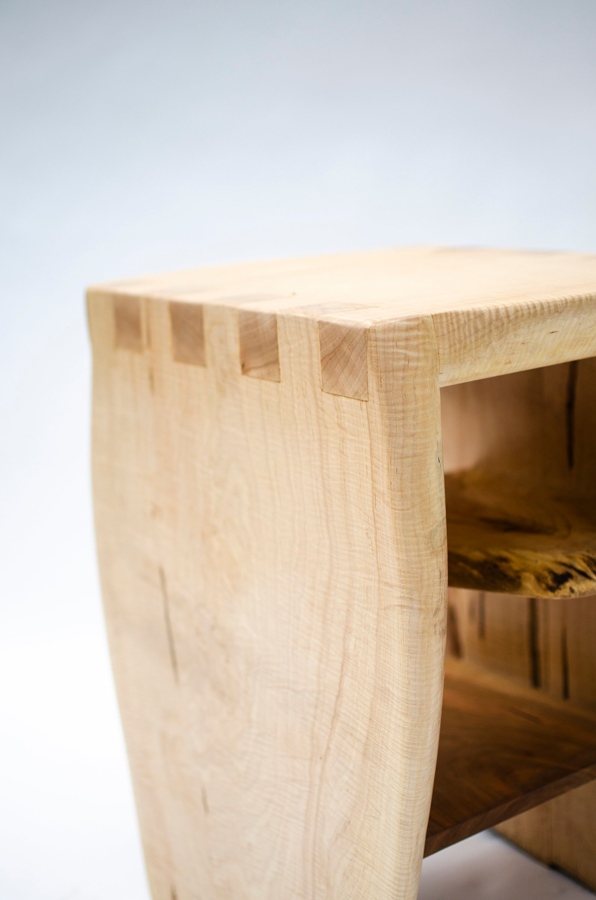 Maple Side Table Live-edge Finger Joint - Etsy.de