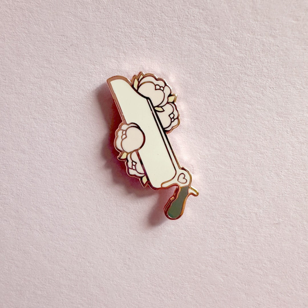 Bone Saw • Slasher Softies Enamel Pin - Etsy