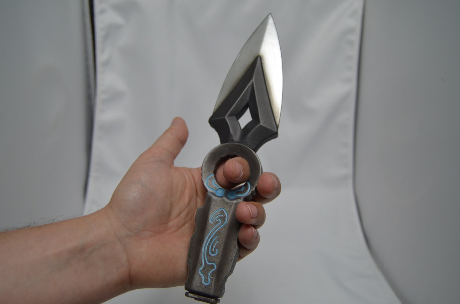 Valorant JETT Cosplay Throwing Knife Dagger 1:1 3d printed | Etsy