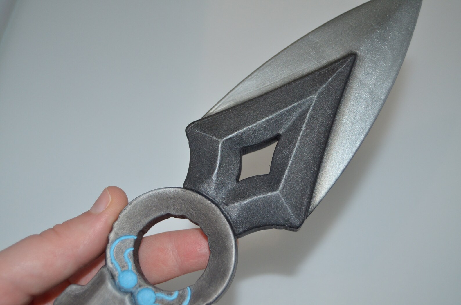 Valorant JETT Cosplay Throwing Knife Dagger 1:1 3d printed | Etsy