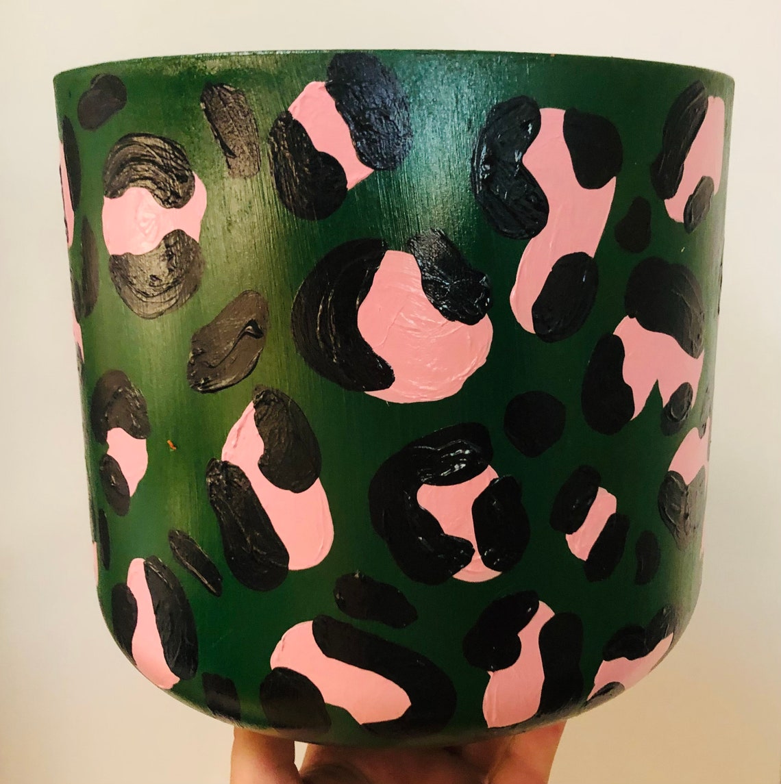 Green Leopard Print Hand Painted Pot Planter | Lightweight Plastic ...