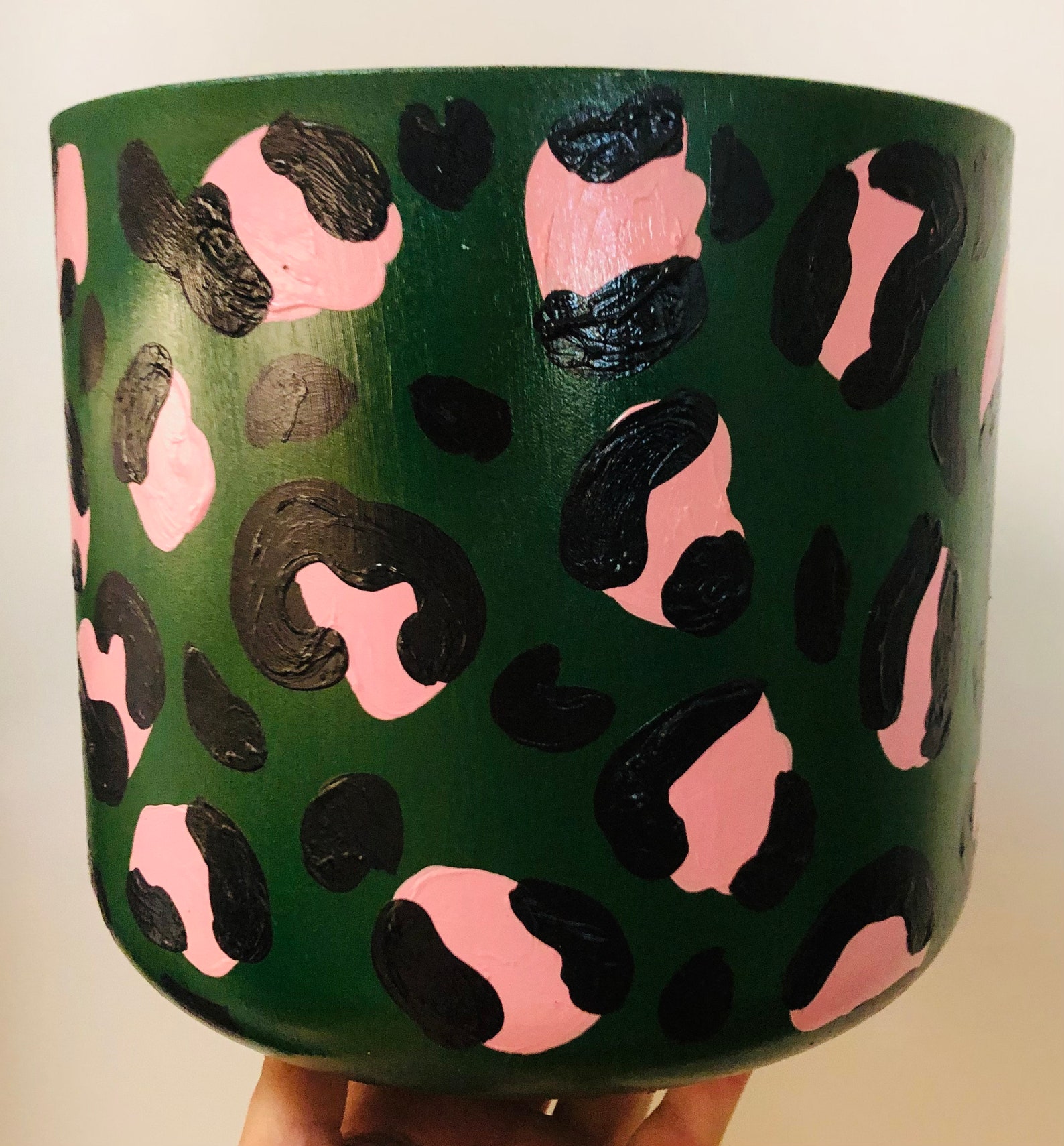 Green Leopard Print Hand Painted Pot Planter | Lightweight Plastic ...