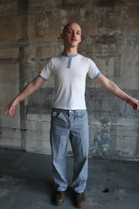 Unique Single Stitch 1970s Light Blue RInger White T-… - Gem