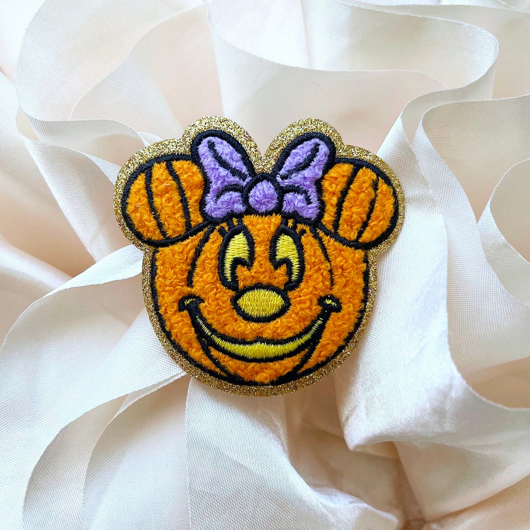 Minnie Mouse Halloween Pumpkin Iron on Patch, Minnie Pumpkin Patch ...