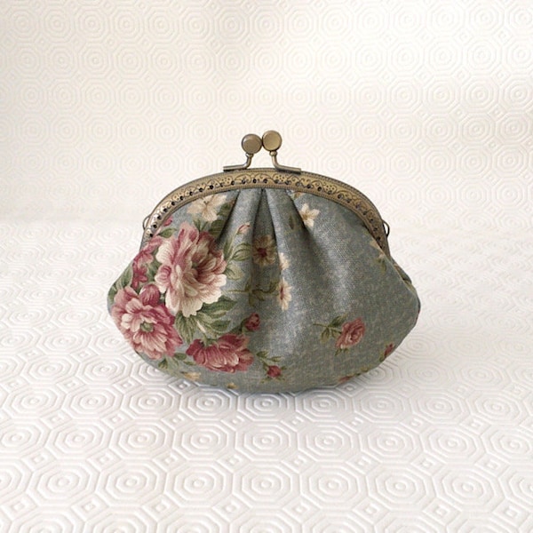 Kiss Lock Purse - Etsy