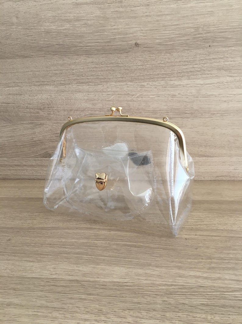 Clear Glitter Clasp Purse Sewing Pattern: Vinyl Bag Pattern With Kiss ...