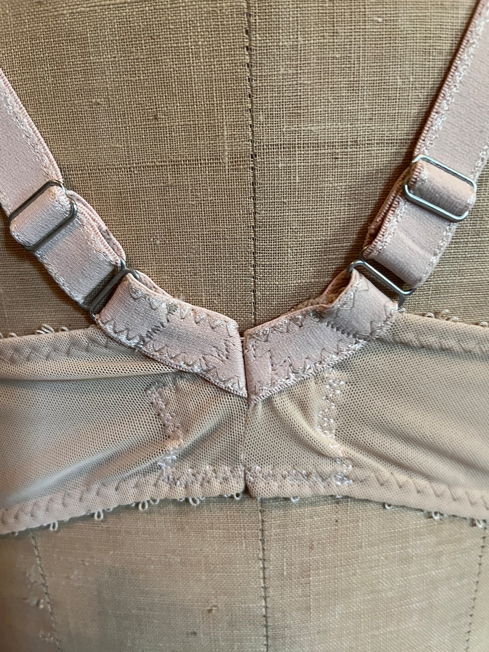 Retro 1950s Style Lace and Mesh Ladies Bra/ Brassiere 34B - Etsy