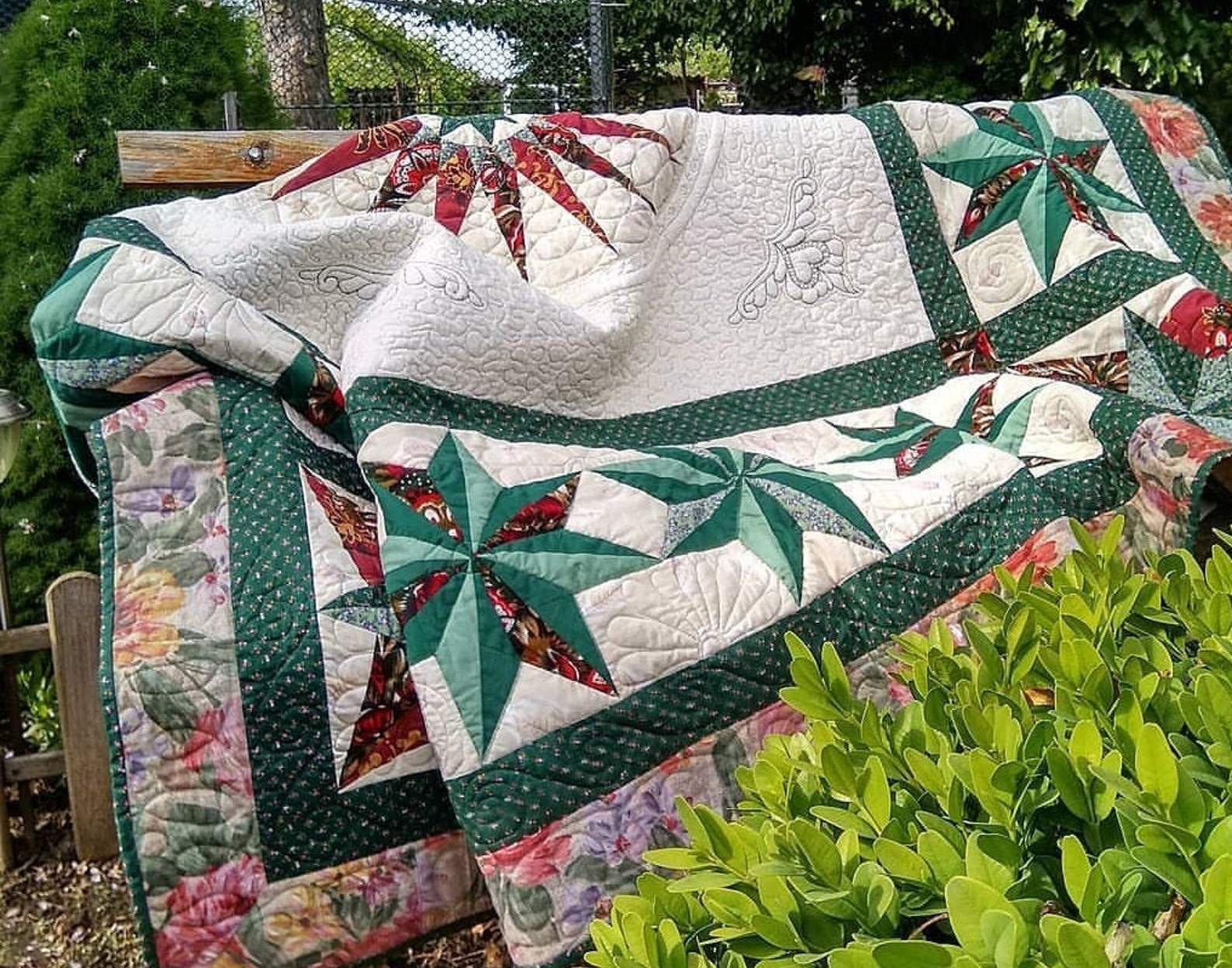 Traditional quilt Patchwork throw quilt | Etsy