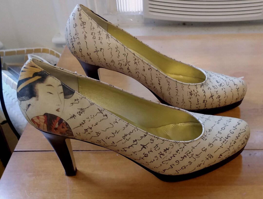 Jeon Designer 'raising Her Sleeve' High Hell Platform Pumps - Etsy