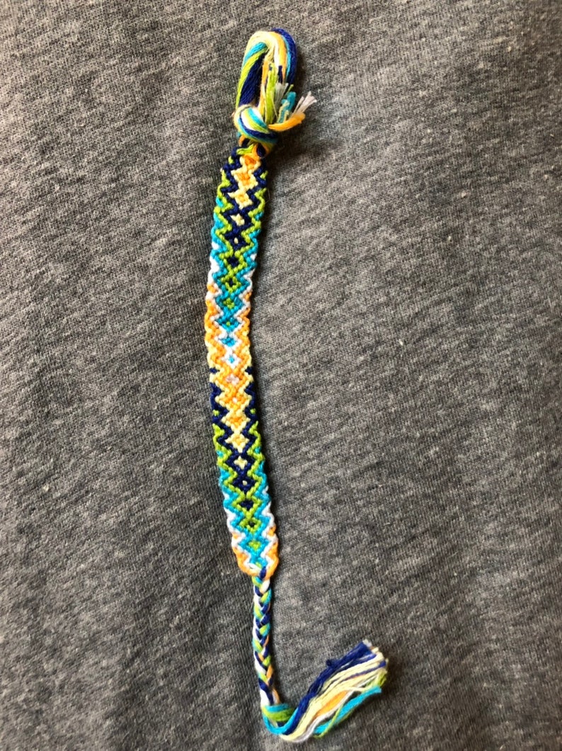 Jagged Arrows Friendship Bracelet - Etsy