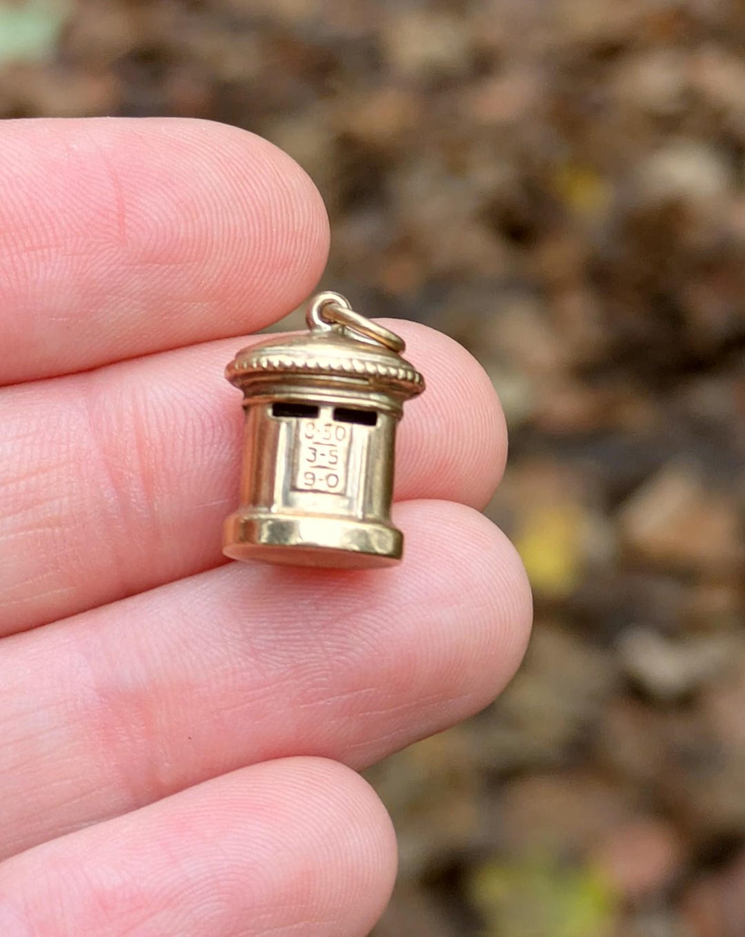 Charming 9ct Gold Vintage Post Box Charm | 9 Carat Yellow Gold Post-box ...