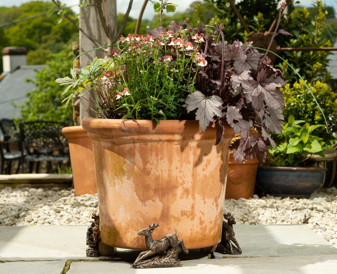 Bronze Coloured, Leaping Stag, Potty Feet, Set of 3, Plant Pot Stand ...