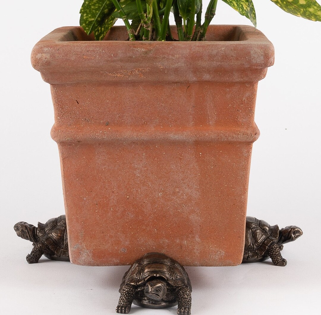 Antique Bronze Tortoise Plant Pot Feet - Set of 3 | Handcrafted Garden ...