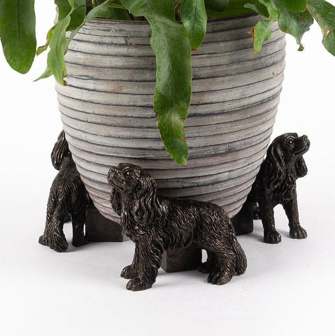 Antique Bronze Cavalier King Charles Spaniel Plant Pot Feet - Set of 3 ...