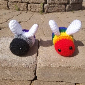 LGBT Bees / Agender / Aro / Ace / Bi / Butch / Gay / Genderfluid ...