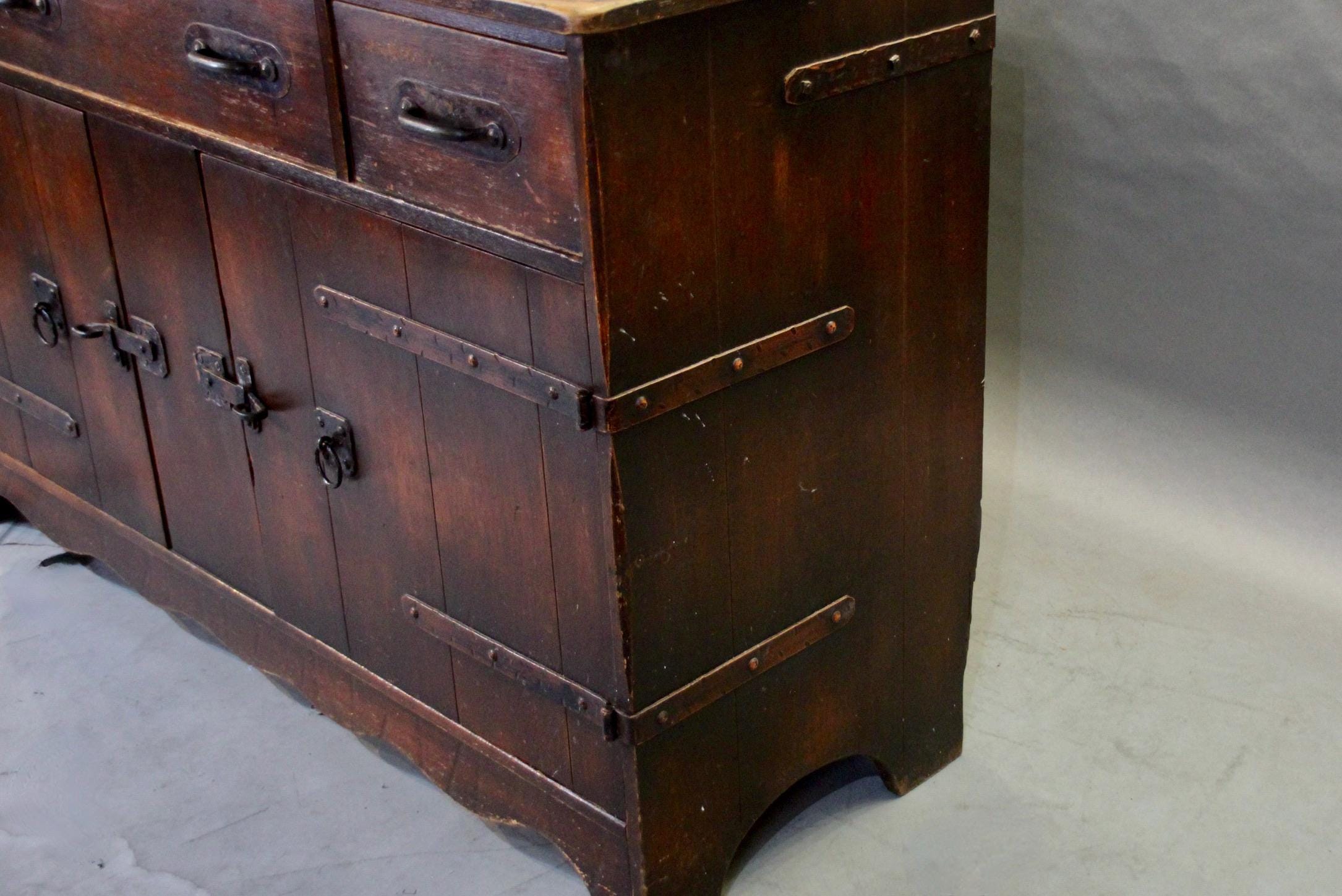 40658. Rare Monterey Sideboard With California Tiled Top - Etsy