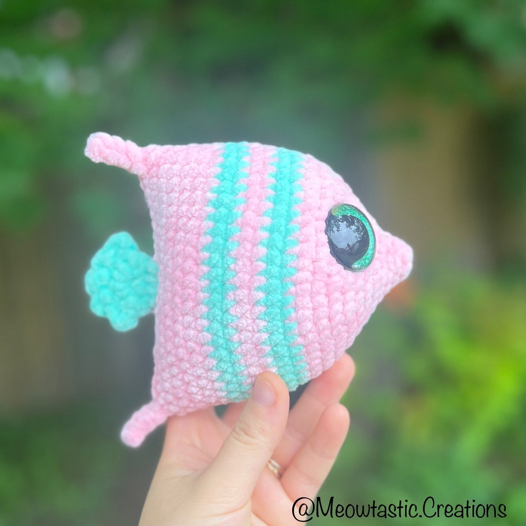 Angelfish Plushie / Amigurumi/ Stuffed Animal / Crochet - Etsy