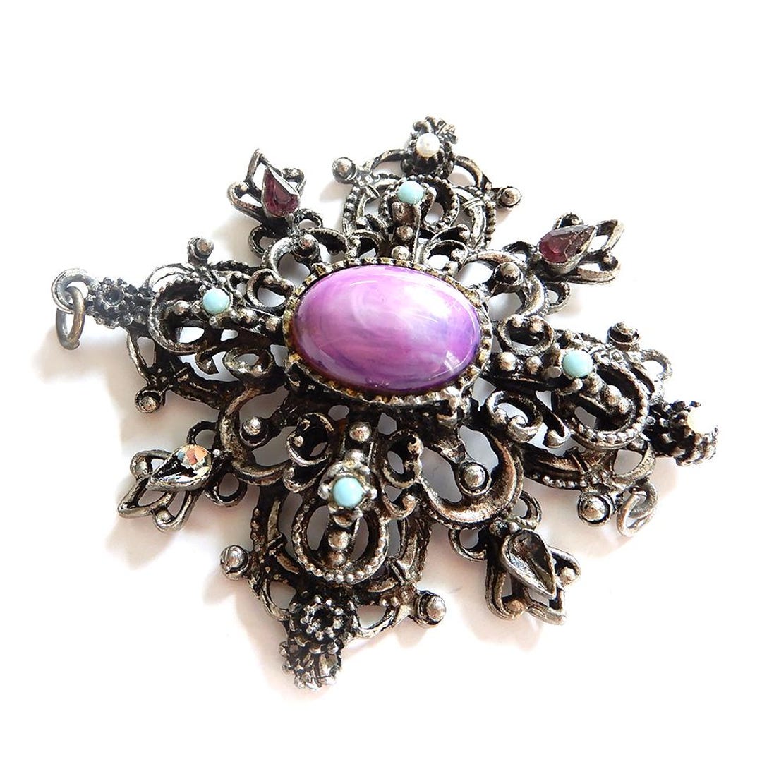 Large Vintage Signed Dorene Medieval Style Pendant - Etsy