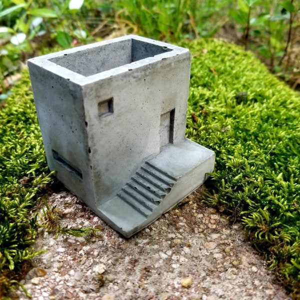 Small Planter - Etsy