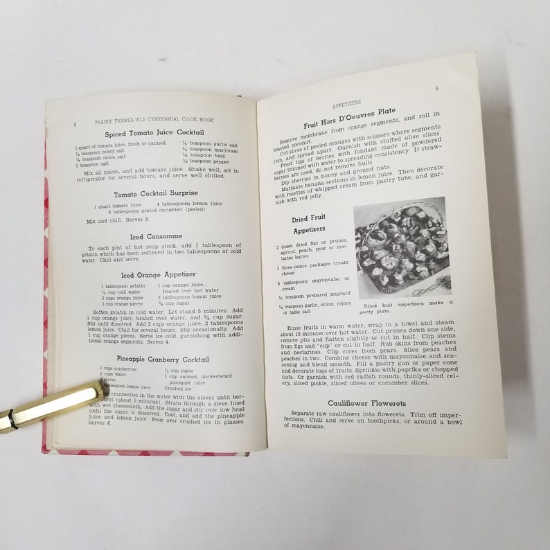 1941 Prairie Farmer WLS Family Tested Cook Book Vintage Centennial ...