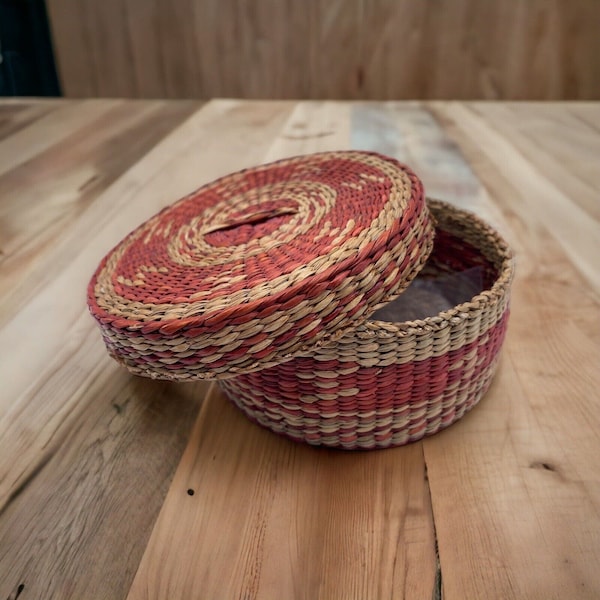 Small Basket With Lid - Etsy