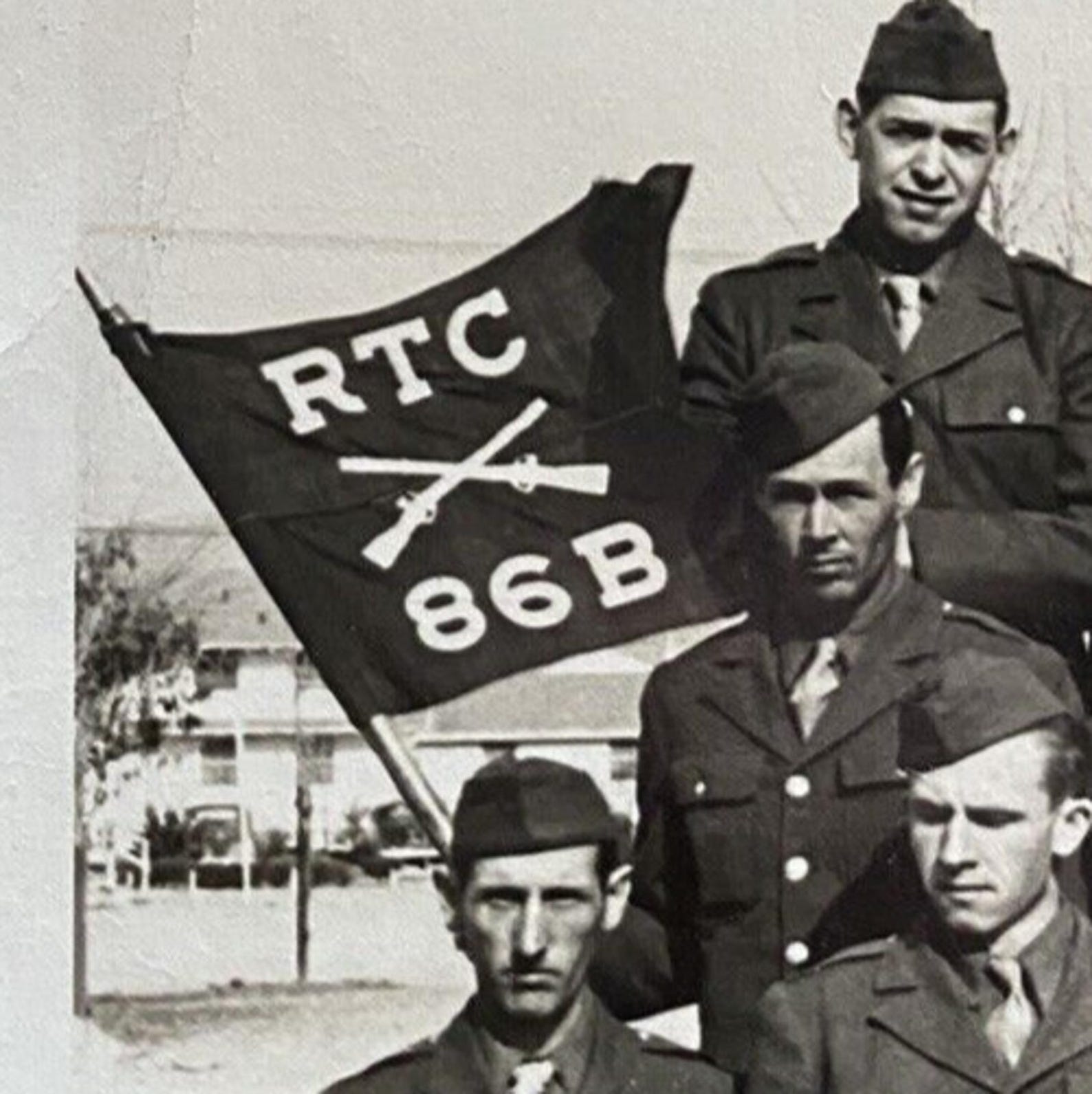 US Army Infantry 86th Divsion B Blackhawk Division ? WWII WW2 Photo ...