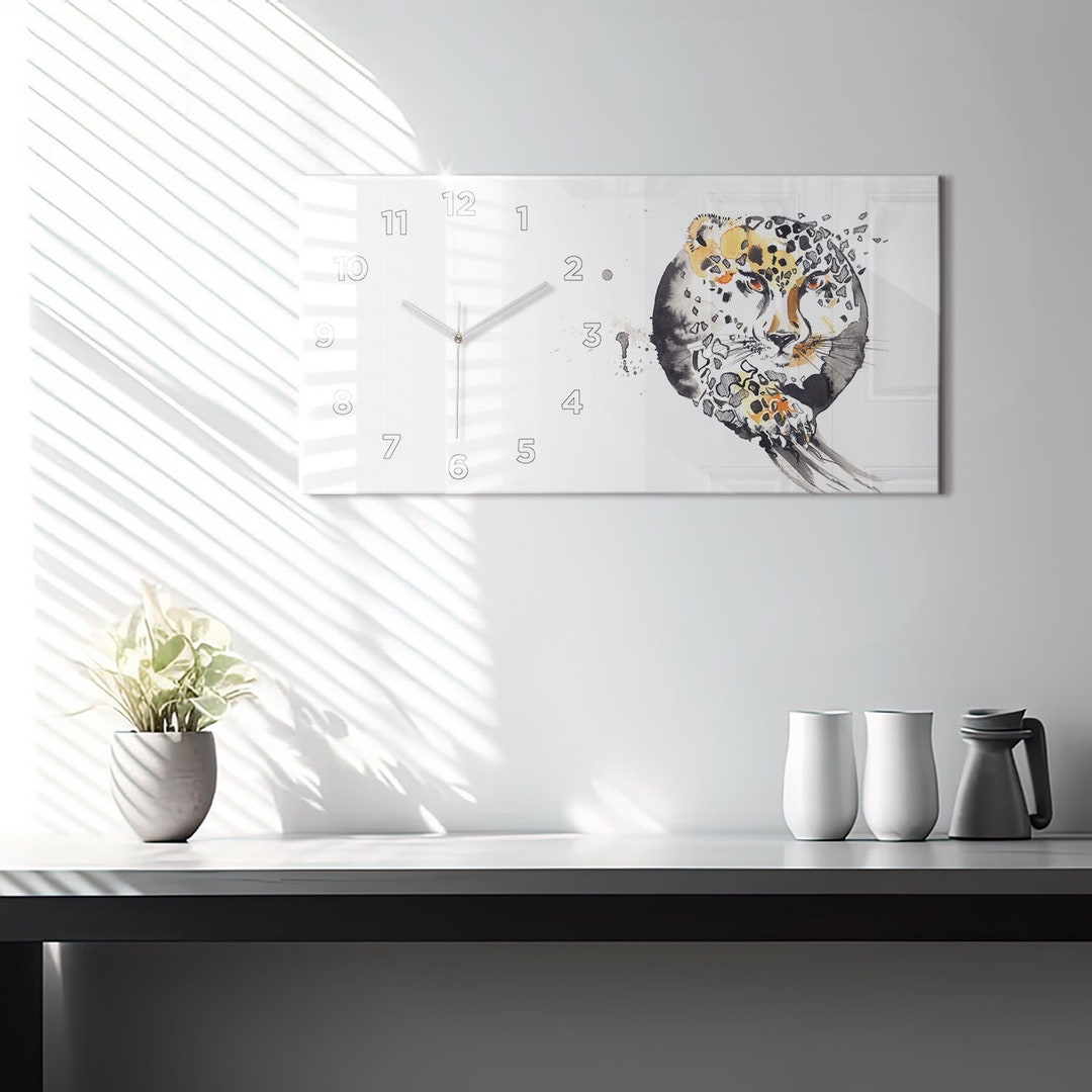 Cheetah Inside the Circle Minimalistic Clock, Black Glass Clock, Animal ...