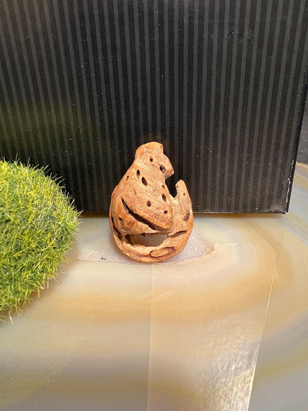 Vintage Hand Carved Peach Pit Monkey Unique Folk Art, Small Monkey ...