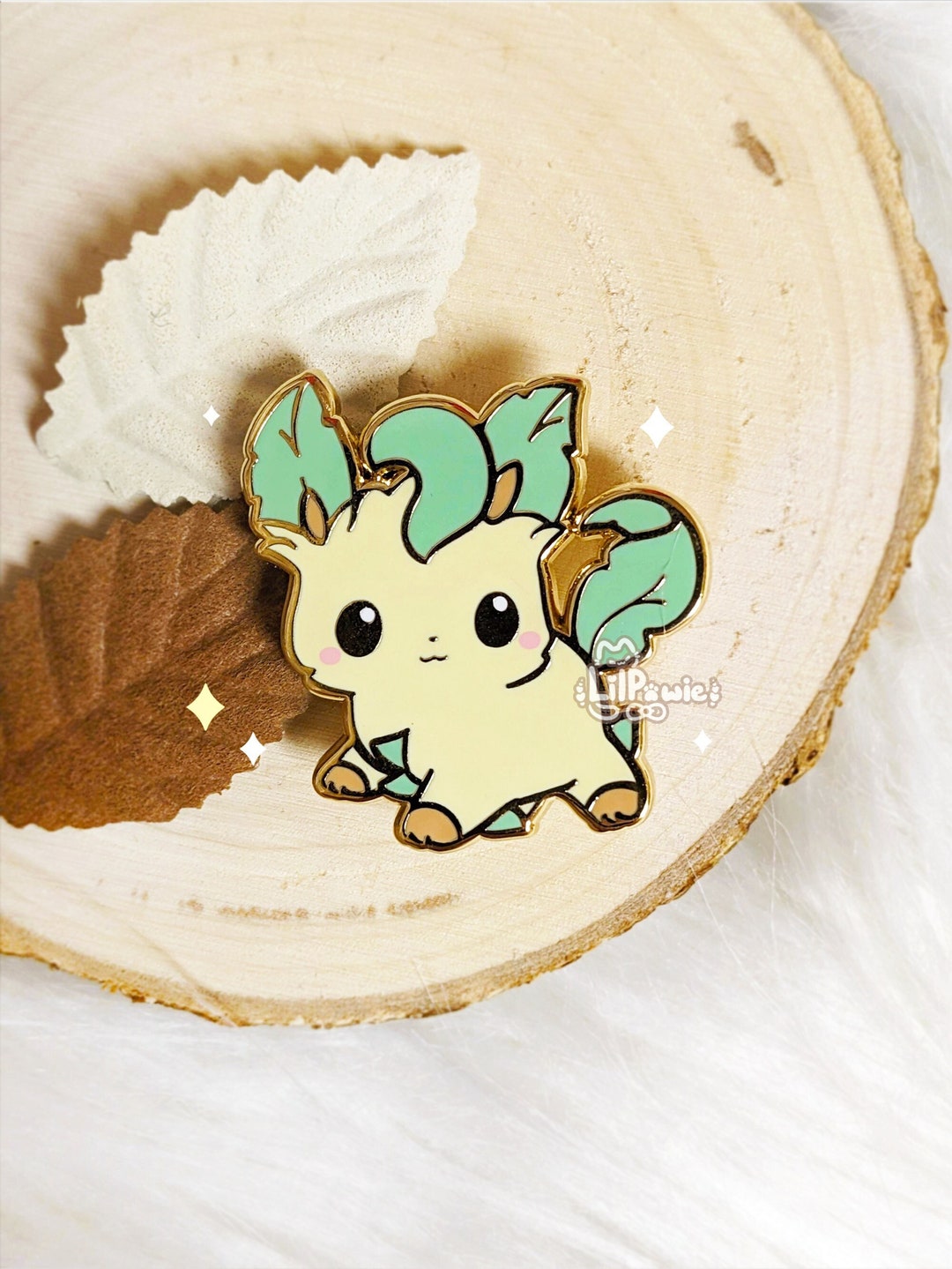 Leafeon 1.3'' Gold-plated Hard Enamel Pin Baby Eeveelution Grass Type ...