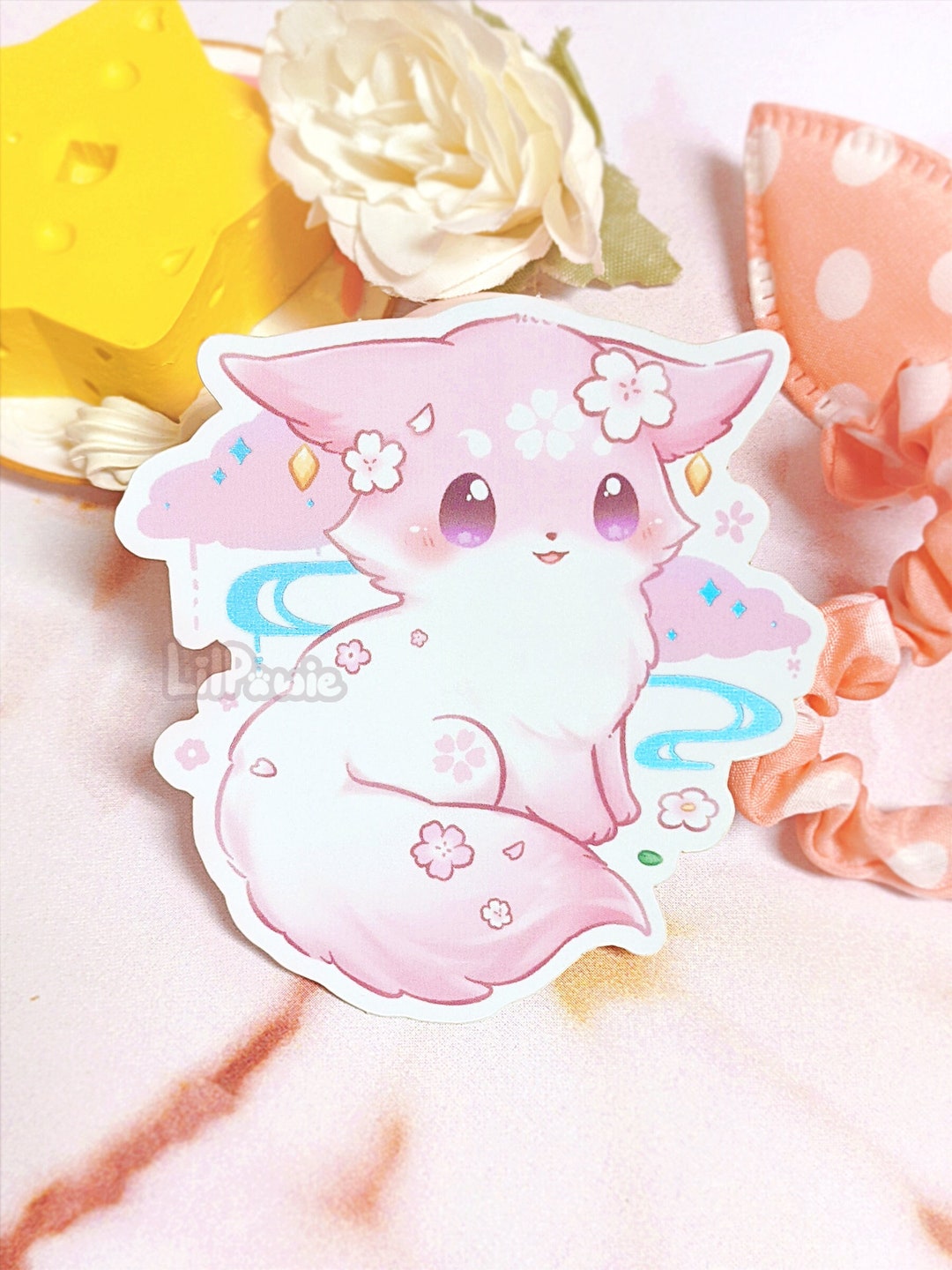 Genshin Impact Yae Miko Fox Sakura Matte Holographic 2.8 Inch Vinyl Die ...