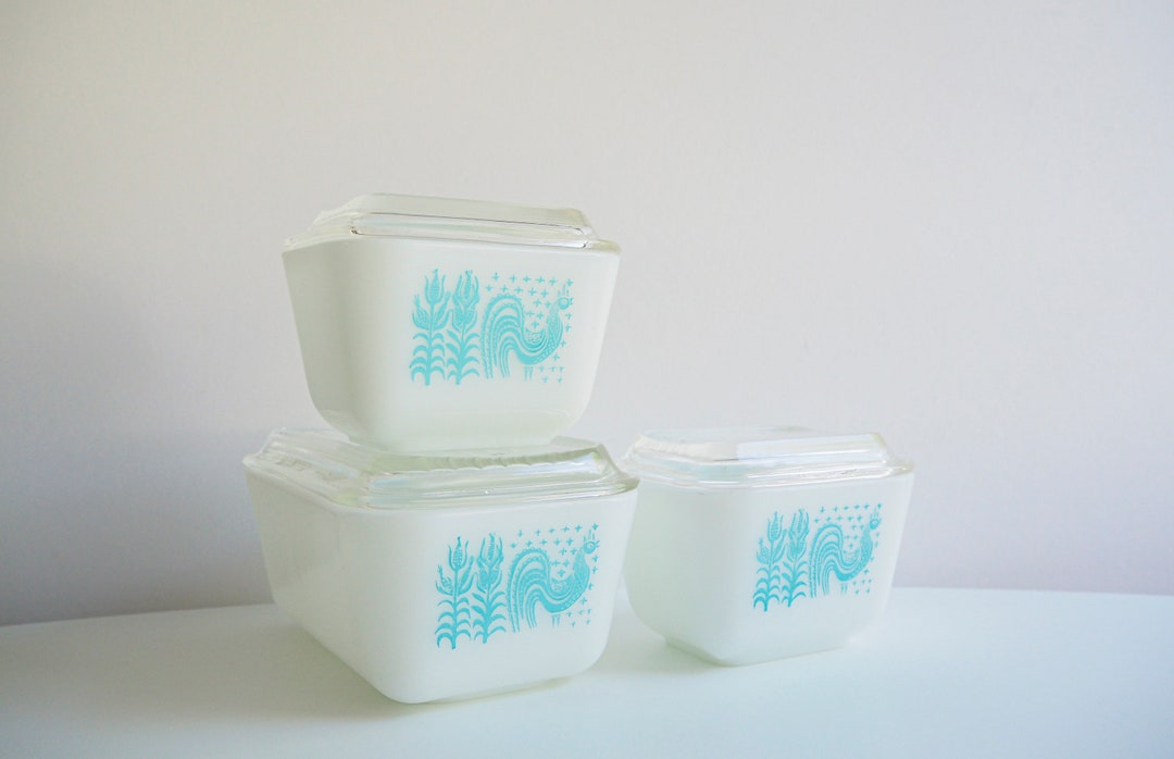 Set of 3 Pyrex Refrigerator Boxes Amish Butterprint 1960 Perfect ...